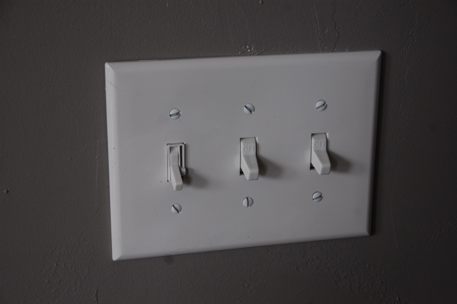 How to Install a Dimmer Switch - Bob Vila