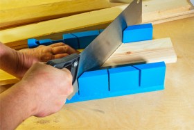 How to Use a Miter Box - Advice From Bob Vila