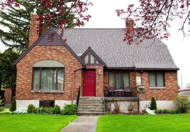 20 House Styles and Types All Homeowners Should Know - Bob Vila