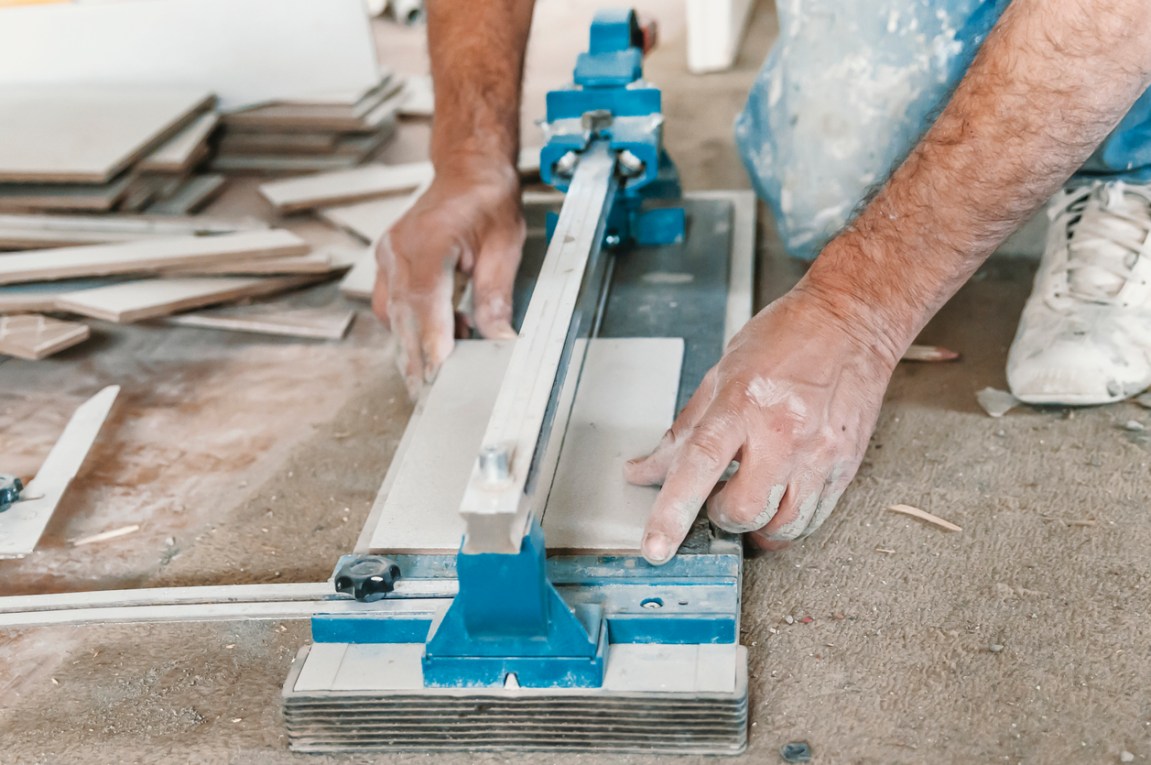 How to Install Tile the Right Way (DIYer's Guide) - Bob Vila