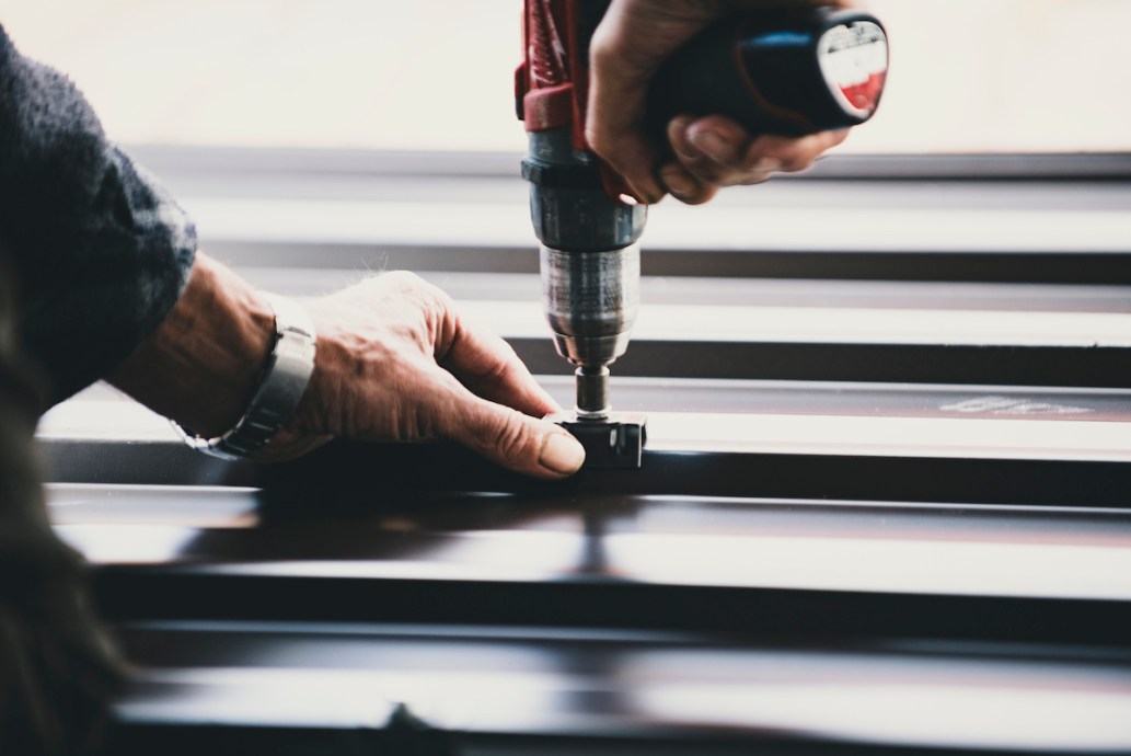 Metal Roofs 101 - Bob Vila