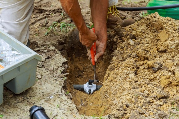 How to Install an Underground Sprinkler System