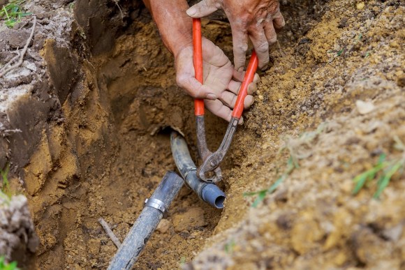 How to Install an Underground Sprinkler System