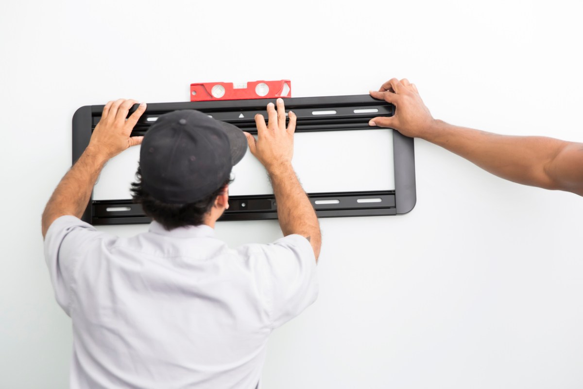 How to Mount a TV on the Wall