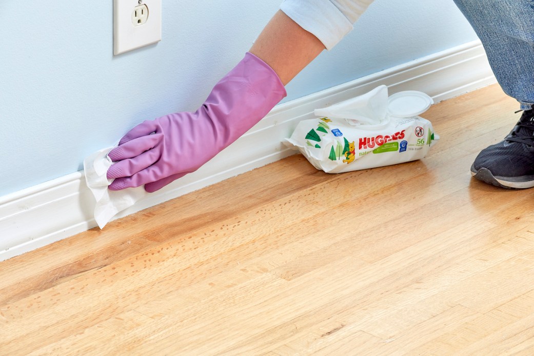 How to Clean Baseboards