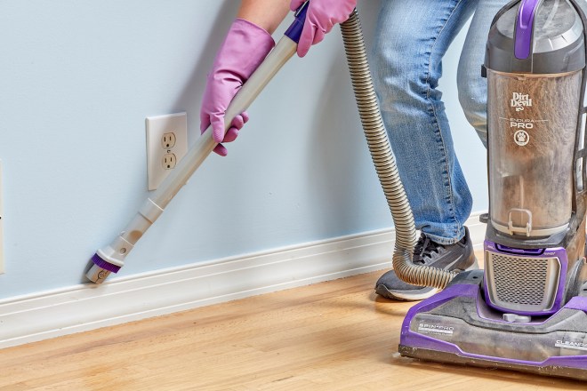 How to Clean Baseboards
