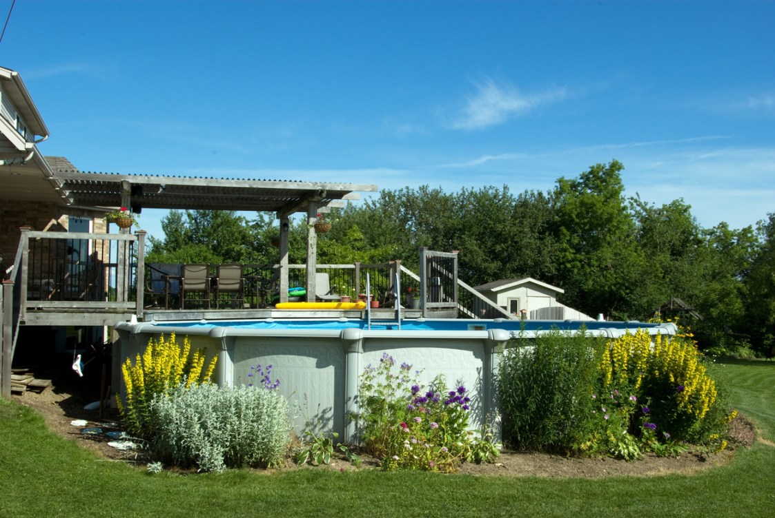 Above-Ground Swimming Pools - Planning Guide - Bob Vila