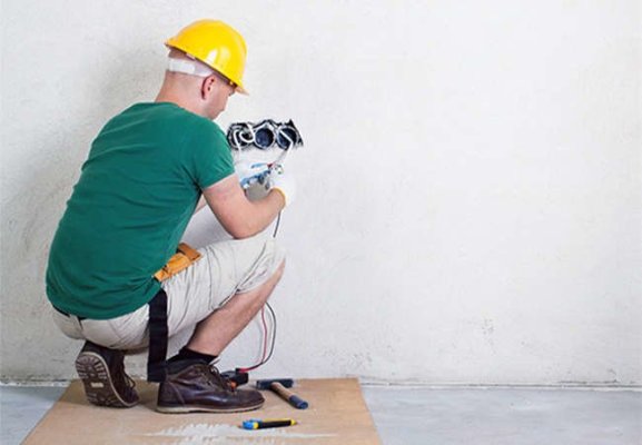 8 Warning Signs of Dangerously Outdated Electrical Wiring - Bob Vila