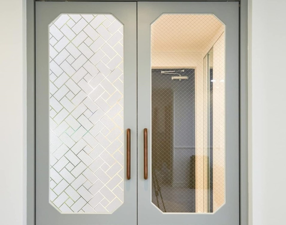 How to Frost Glass (3 Easy DIY Ways to Add Privacy) - Bob Vila