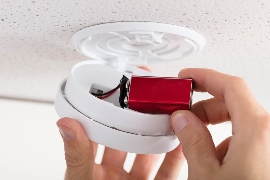 The Best 9V Battery Options for At-Home Use (Buyer's Guide) - Bob Vila