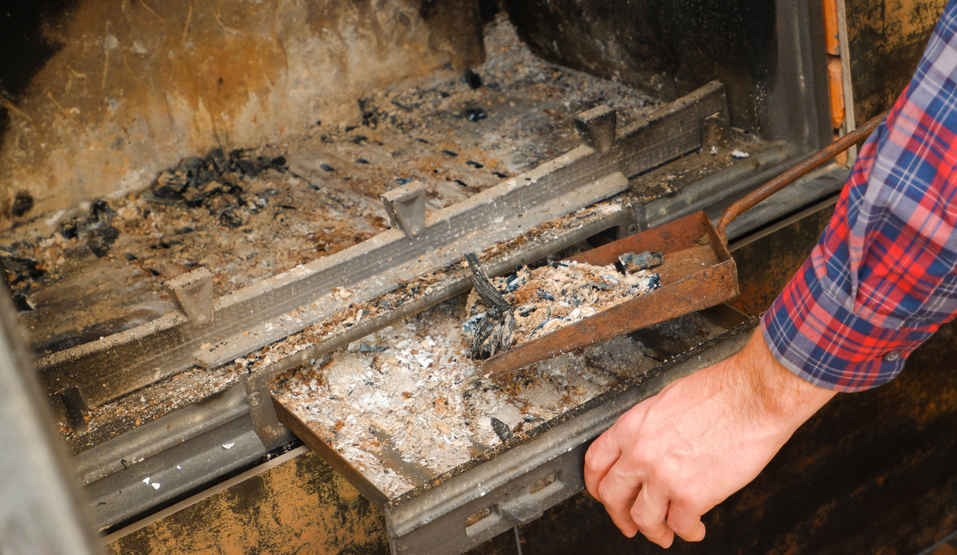 How to Clean a Chimney - Advice From Bob Vila