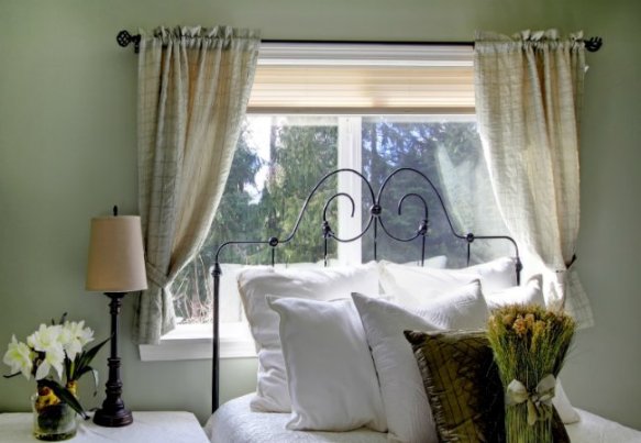 How to Install Curtain Rods (DIYer's Guide) - Bob Vila