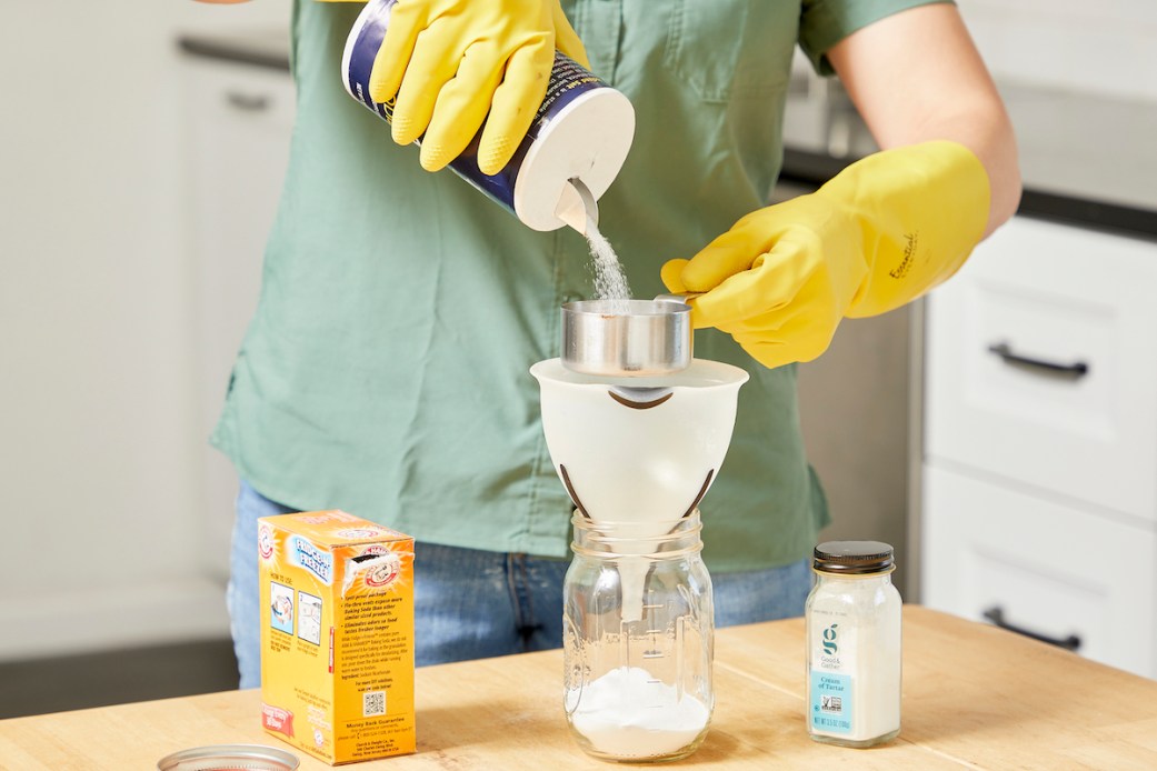 How to Make Homemade Drain Cleaner for Sink and Tub Drains