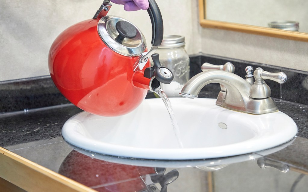 How to Make Homemade Drain Cleaner for Sink and Tub Drains