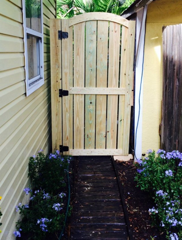 DIY Fence Gate - 5 Ways to Build Yours - Bob Vila