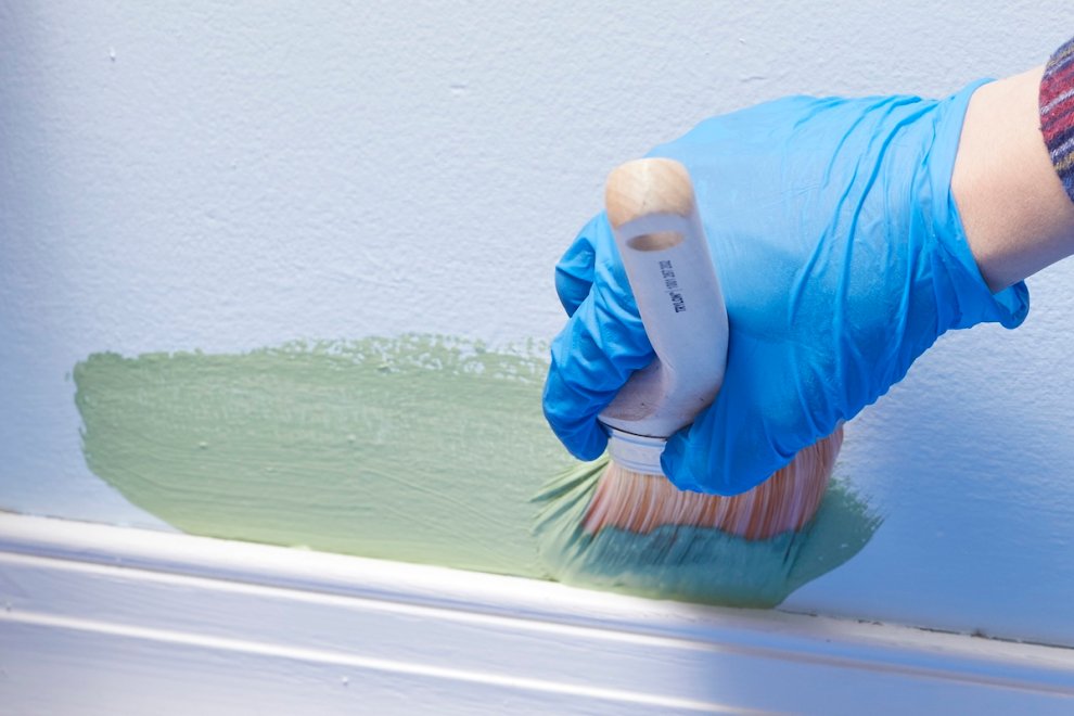 How to Cut in Paint Like the Pros Do
