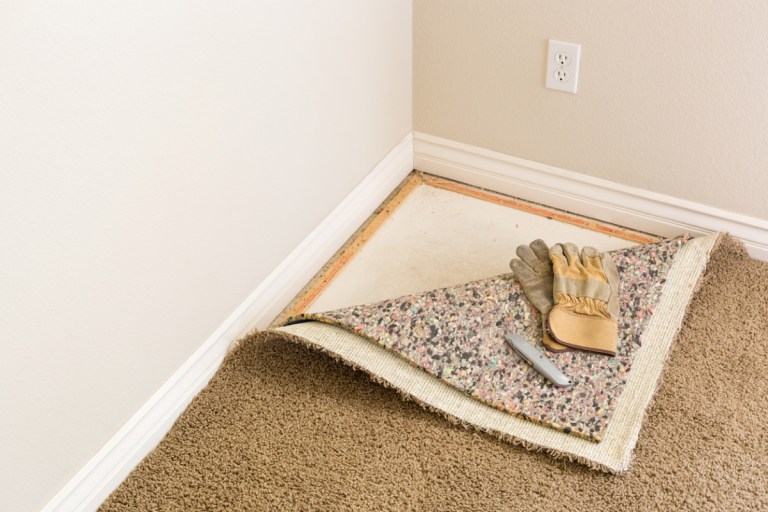 How to Stretch Carpet | Step-by-Step Instructions + Tools List