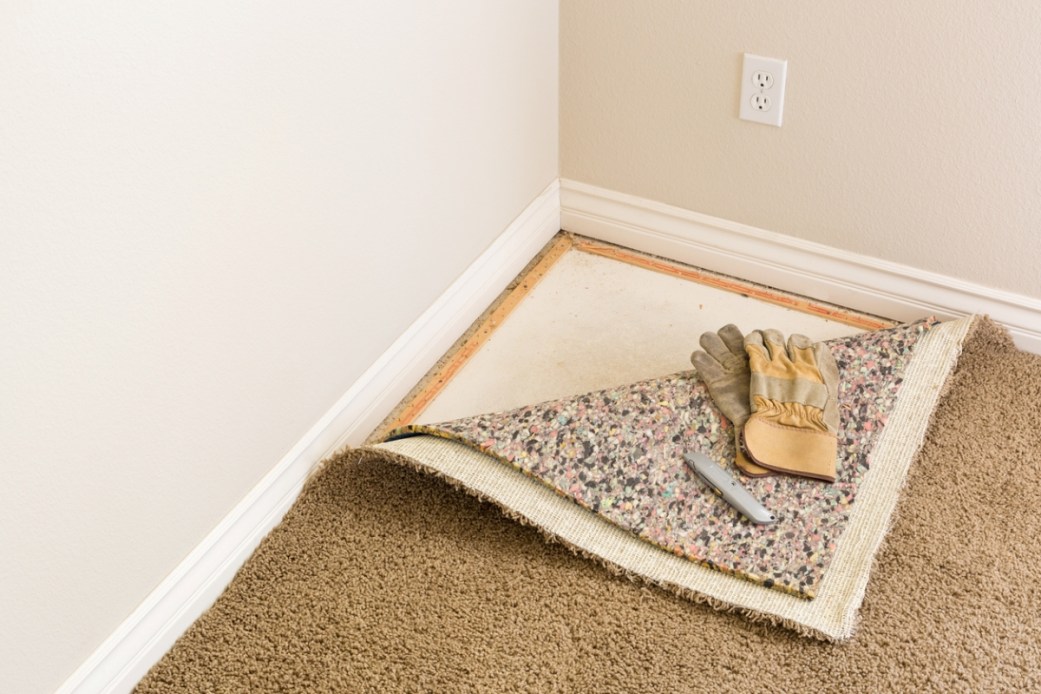 How to Stretch Carpet | Step-by-Step Instructions + Tools List