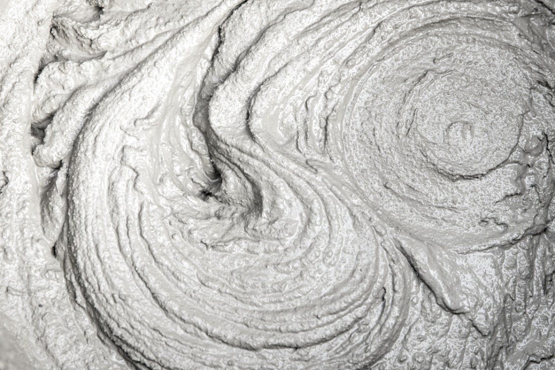 How to Mix Grout the Right Way