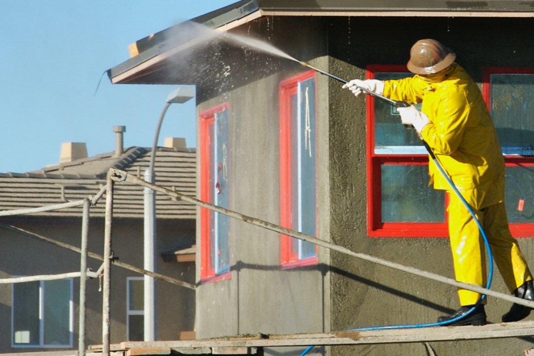 How to Pressure Wash a House: A Step-by-Step Guide - Bob Vila