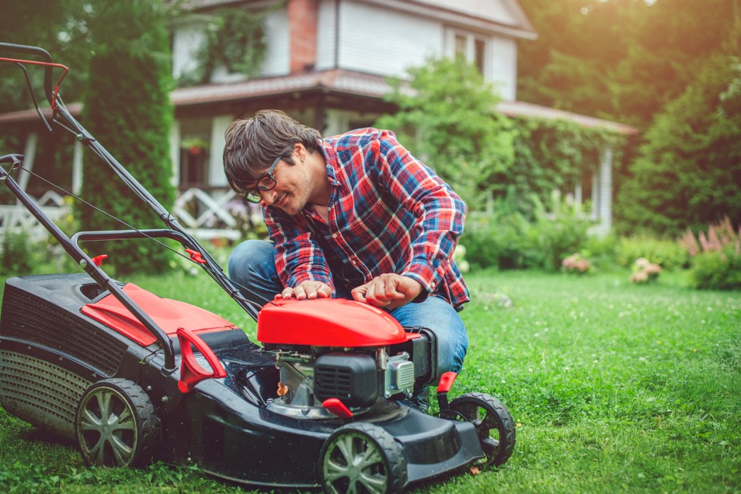 How to Mow a Lawn the Right Way — Advice From Bob Vila
