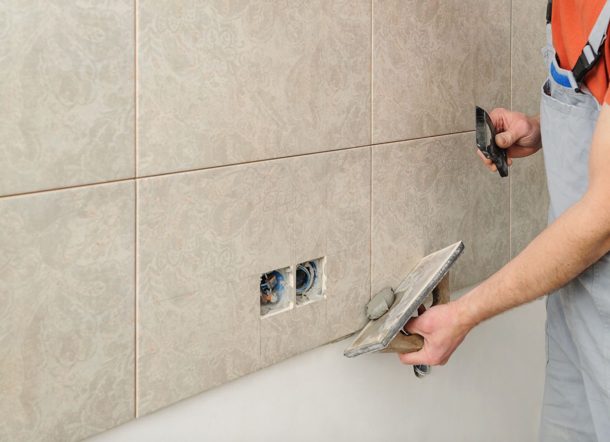 What's the Difference? Sanded vs. Unsanded Grout - Bob Vila
