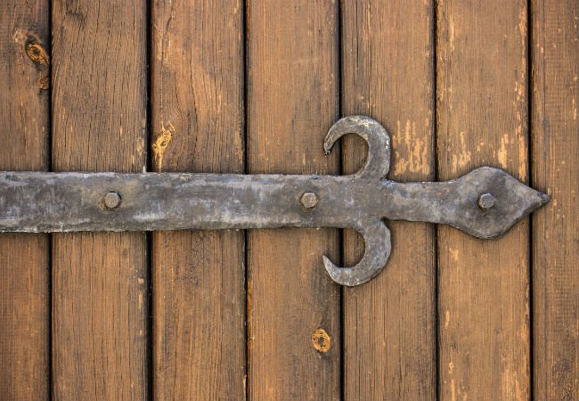 rusting metal quickly