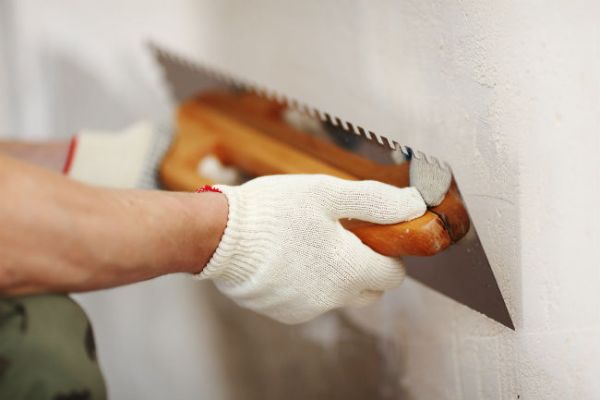 Drywall vs Plaster - The Difference Between Popular Wall Materials ...