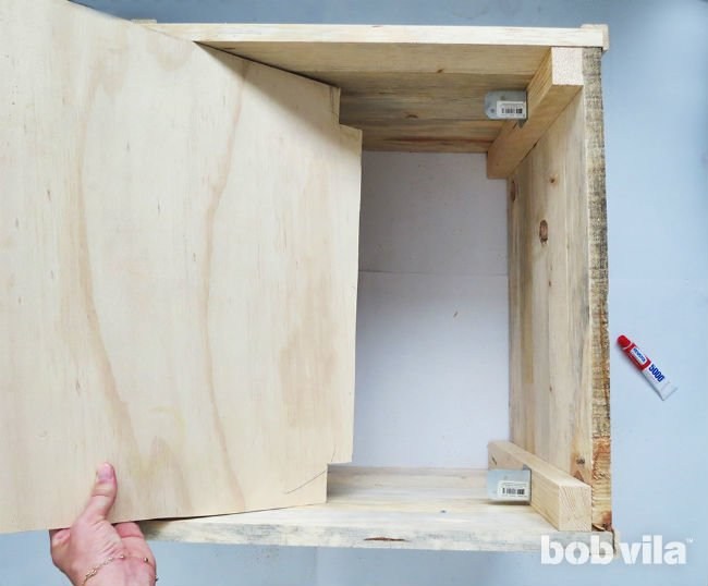 Make a DIY Christmas Tree Stand with This Easy Tutorial - Bob Vila