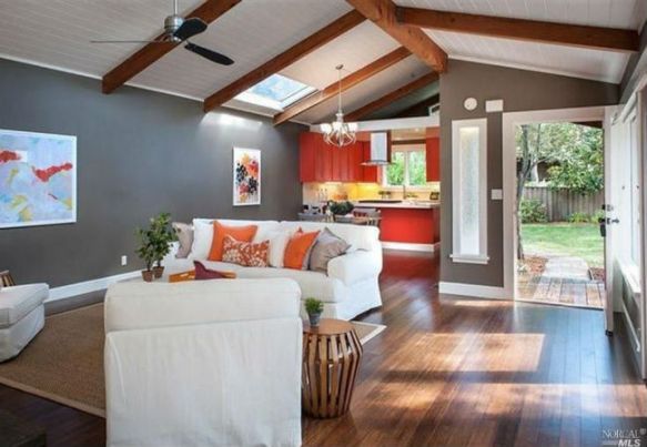 Vaulted Ceilings 101: The Pros, Cons, and Details on Installation - Bob ...