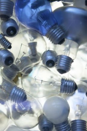 How to Dispose of Light Bulbs (All Types) - Bob Vila