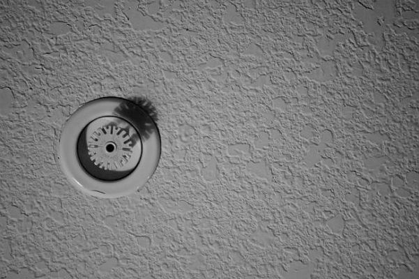 Knockdown Texture 101: What It Is and How to DIY It - Bob Vila