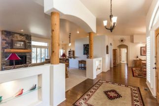 Pony Walls 101: Where, When, and How to Install These Room Partitions ...