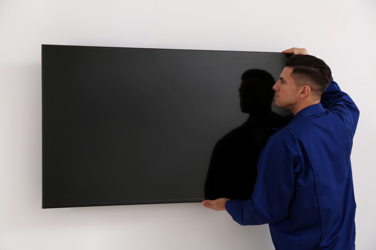 How High to Mount Your TV on the Wall - Bob Vila