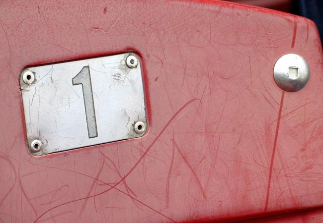 How to Remove Scratches from Plastic 3 Ways - Bob Vila