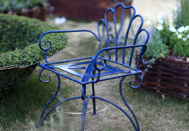 Painting Rust? 6 Tips to Know Before You Paint Over Rust