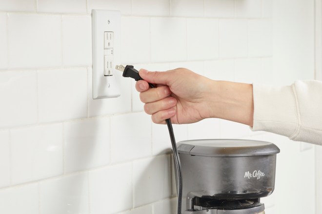 Electrical Outlet Not Working? 8 Reasons Why—and How to Fix the Problem