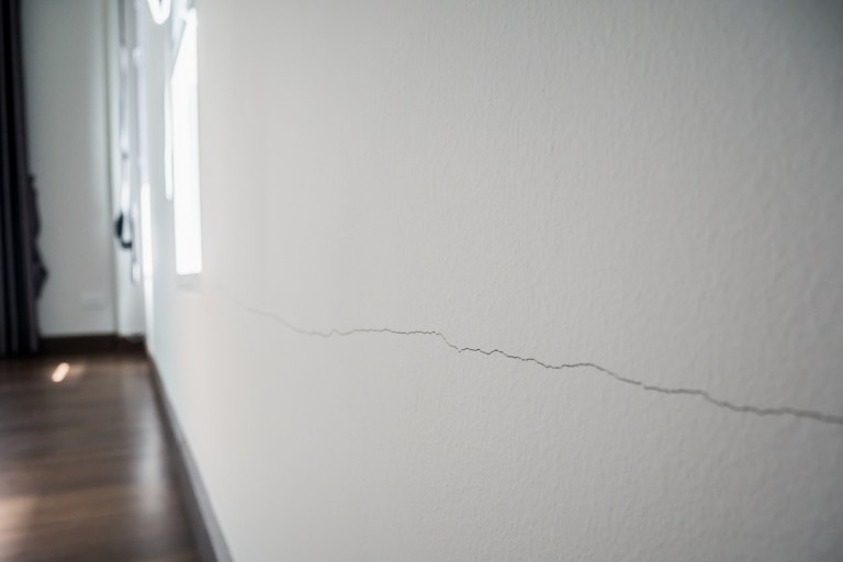 When Should You Worry About Cracks in Your Walls?