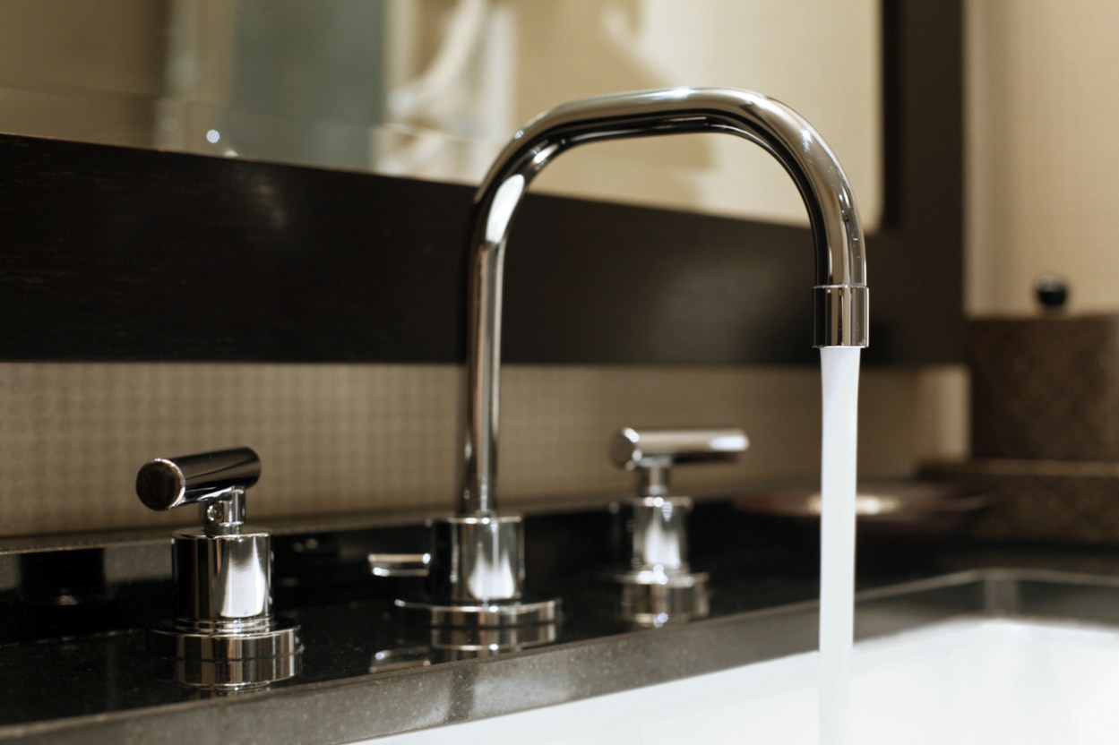 How to Turn Off Water to Your House