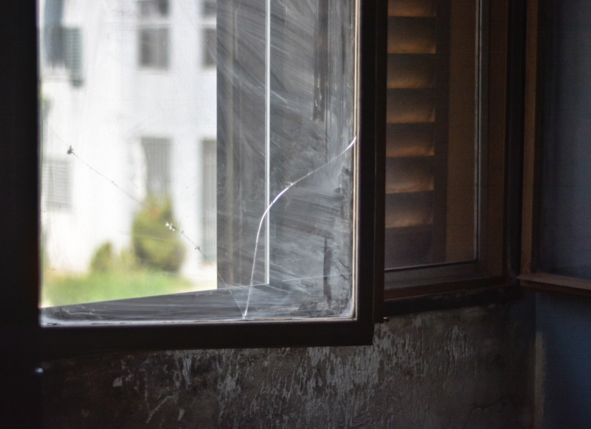 How to Fix a Crack in Glass Windows, Tables, and More