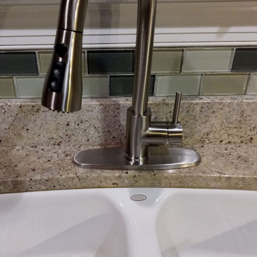 How to Replace a Kitchen Faucet