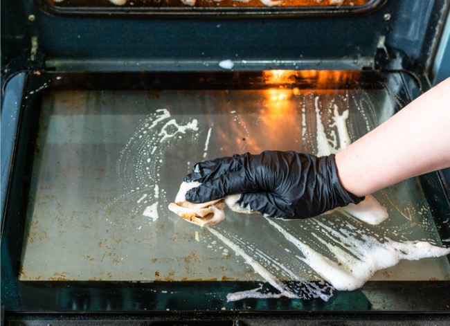 This Homemade Degreaser Recipe Will Get Your Kitchen Spick-and-Span