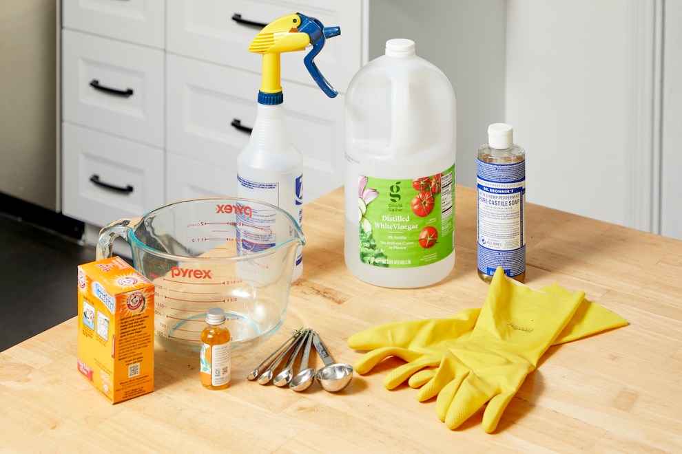 This DIY Homemade Degreaser Recipe Conquers Oil and Grime