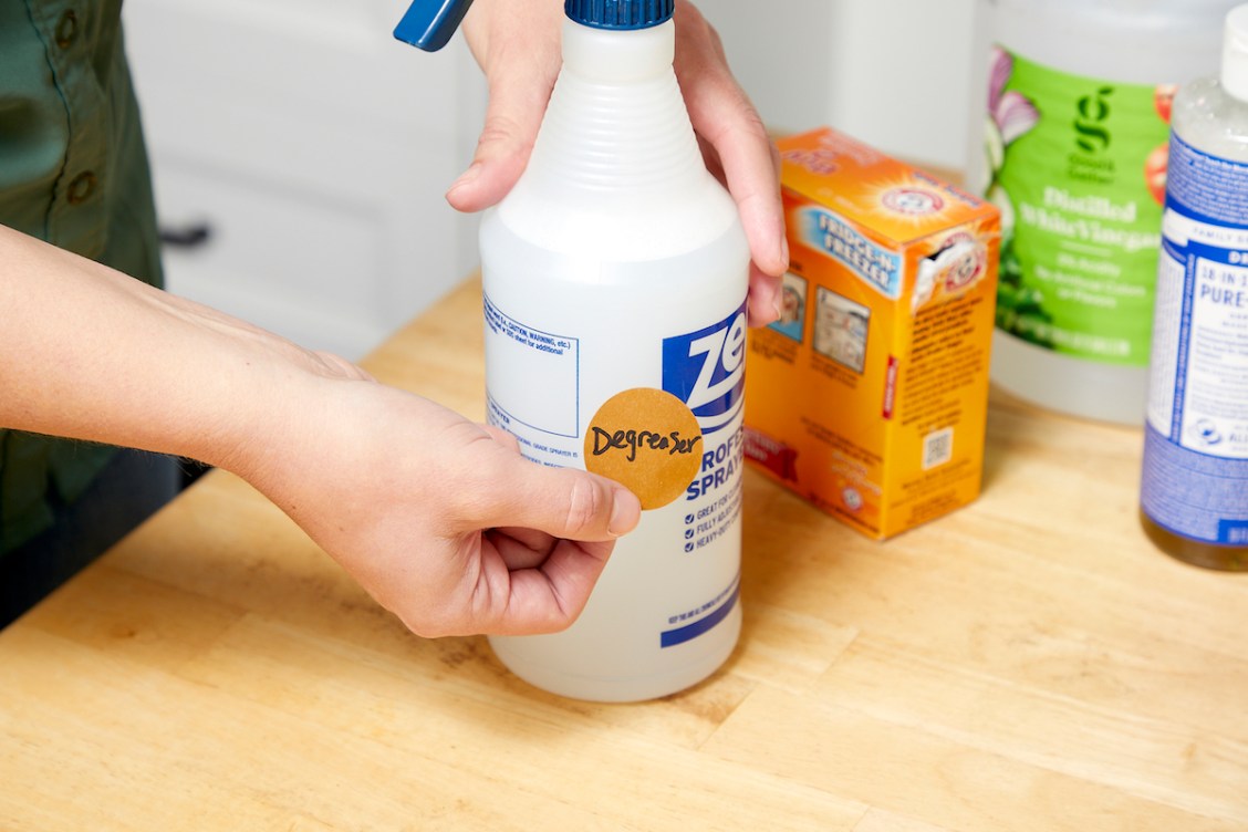This DIY Homemade Degreaser Recipe Conquers Oil and Grime