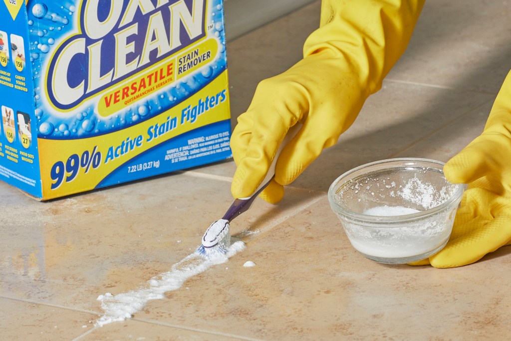 8 Super Effective Methods for Cleaning Grout