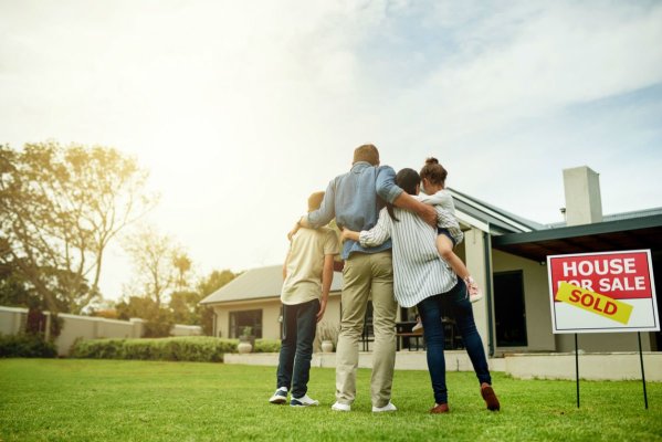 10 Things Homeowners Need to Know About Their Property Rights - Bob Vila