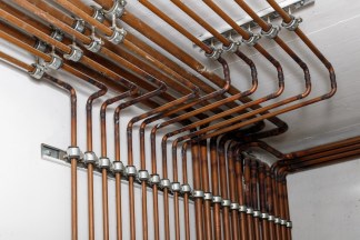 PEX vs. Copper: Which Pipes Are Best for Your Plumbing Project?