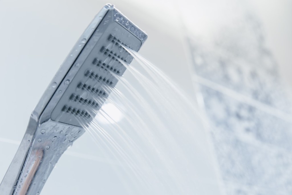 5 Things to Know About Low-Flow Faucets and Fixtures - Bob Vila