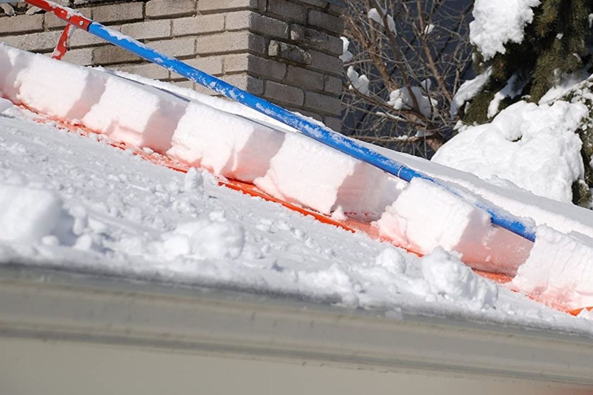 Remove Snow Safely with the Best Roof Rakes, Tested