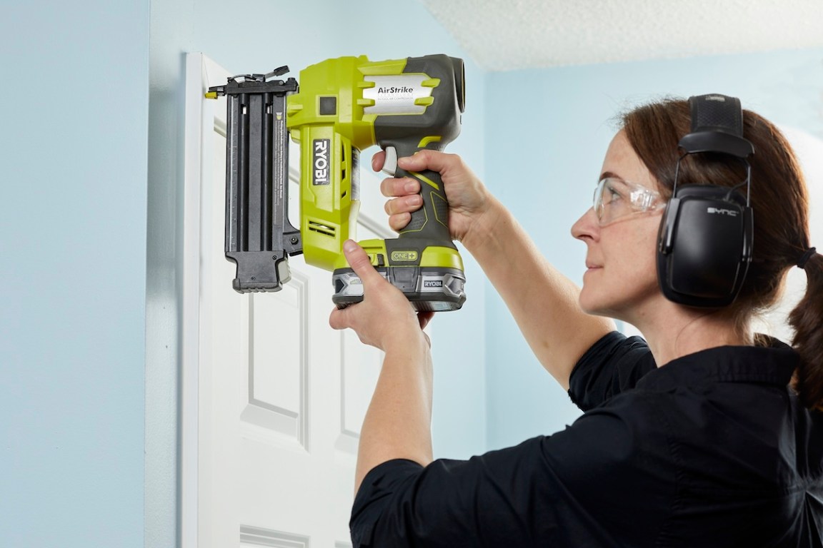 Types of Nail Guns and How to Use Them Safely